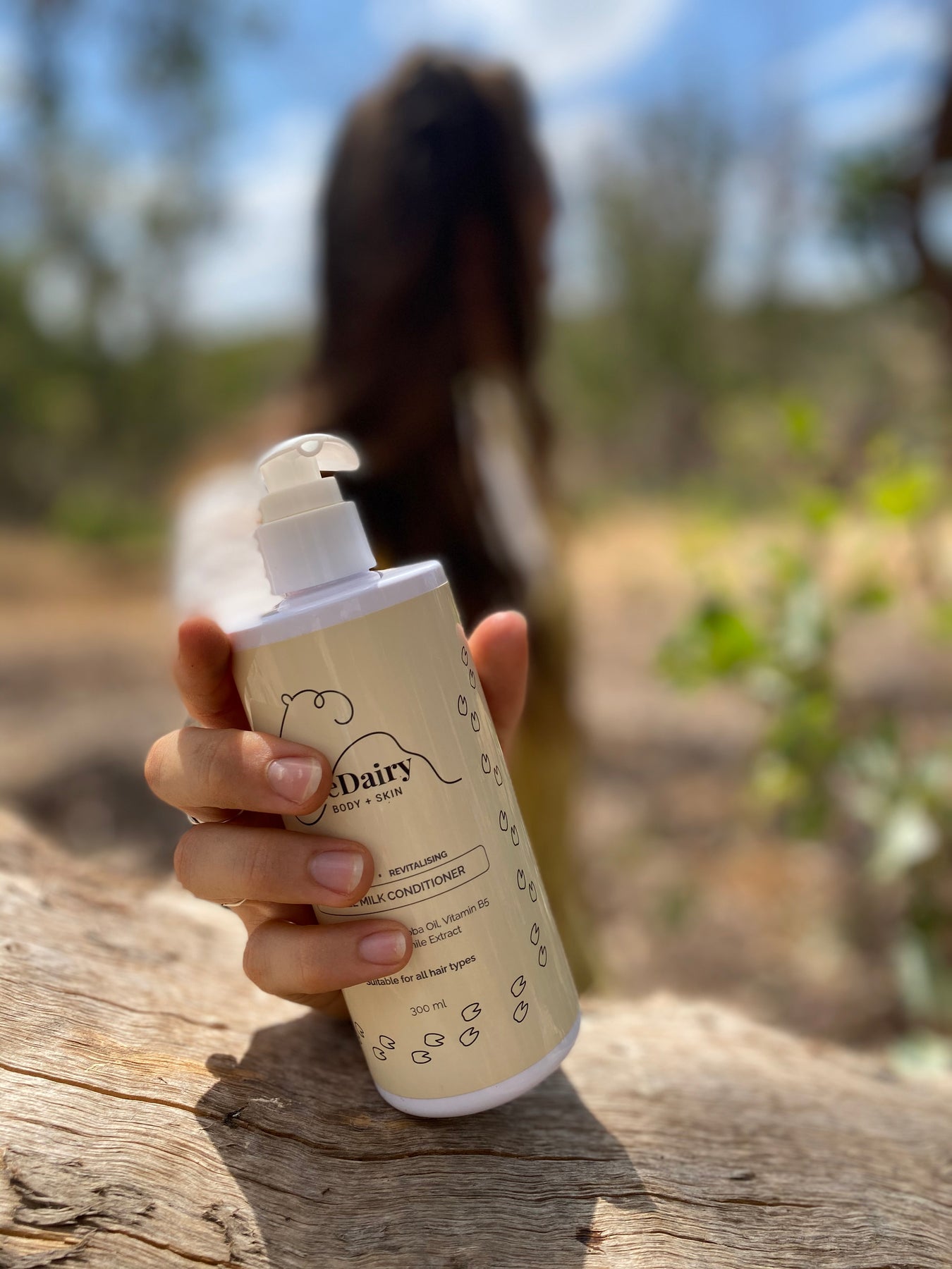 Camel Milk Hydrating Conditioner – DromeDairy Body + Skin